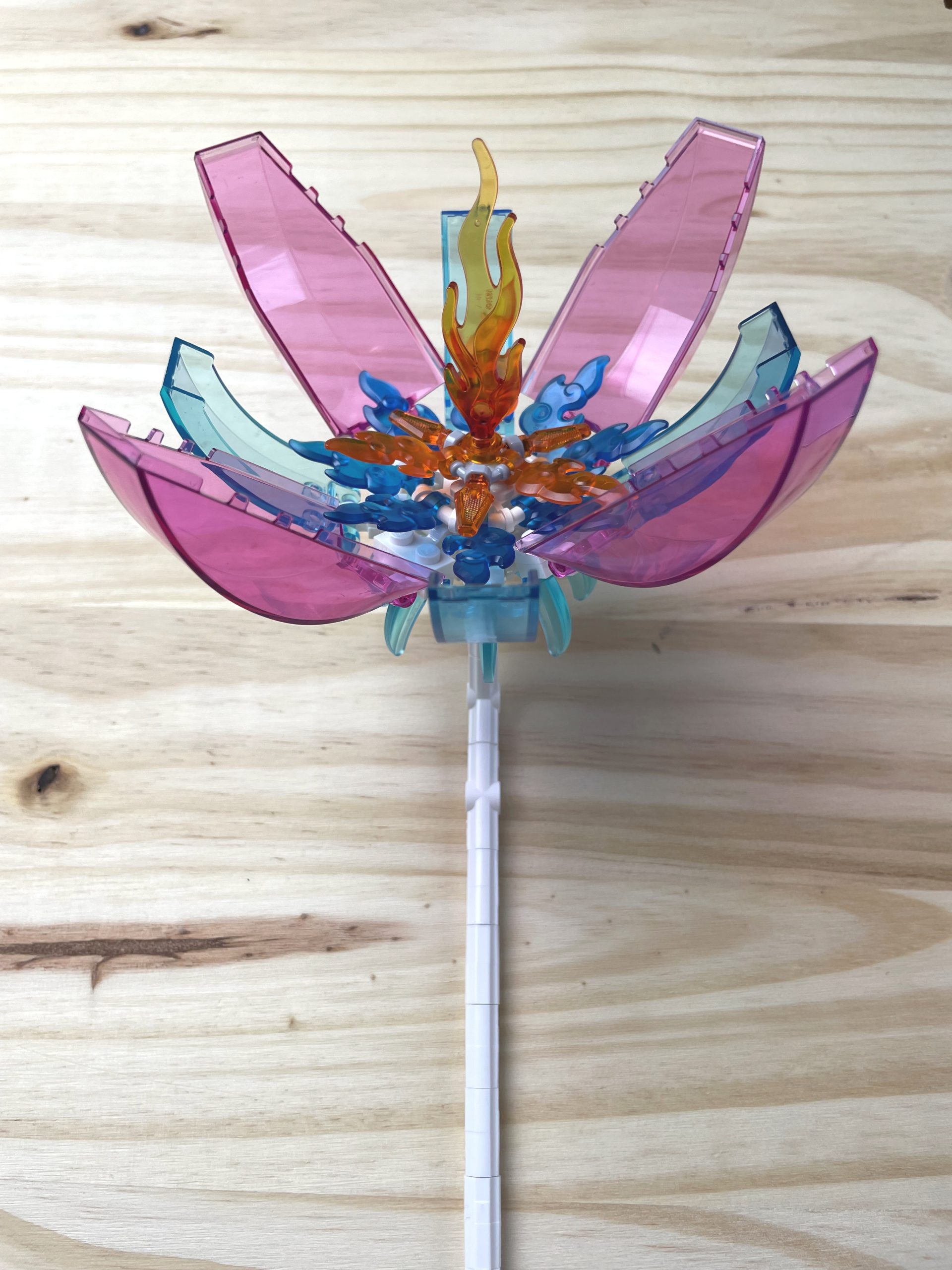 MOC: Cockpit Flowers in Alternate Colors – curiofloris